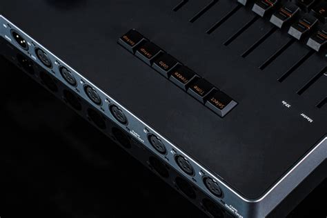 Mini Command Fader Plus Dmx Console