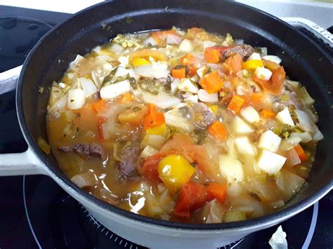 건강한데 감칠맛까지~ 소고기야채스프