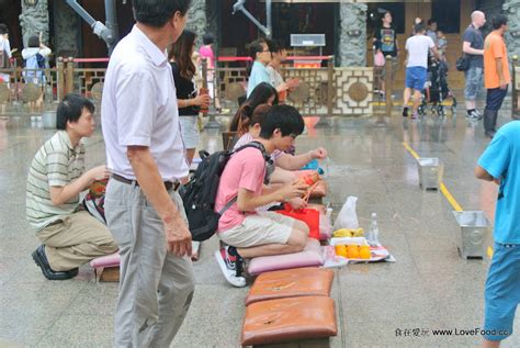 香港黃大仙【嗇色園黃大仙祠】算命、求籤