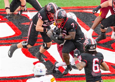 Meet Delawares 68 Ventures Bowl Foe The Louisiana Ragin Cajuns