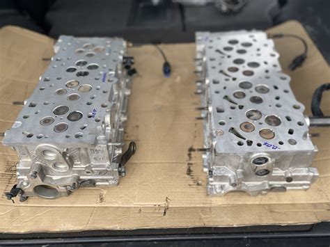 Kia Sorento 2 5 Crdi D4cb Блок Вал Цилиндрова глава Дюза Капак ГНП Фар гр Варна Бриз • Olx Bg