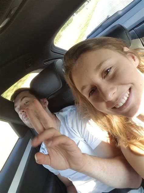 Mikaela Liebt Tiere Mehr Als Seinen Schwanz Porn Pictures Xxx Photos