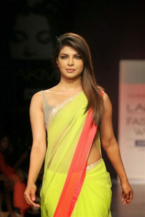 Priyanka Chopra New Hot Pics In Saree And Hd Images ~ Peppers