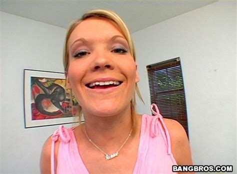 Taylor Moore Comes In For A Cameltoe Inspection Porn Pictures Xxx