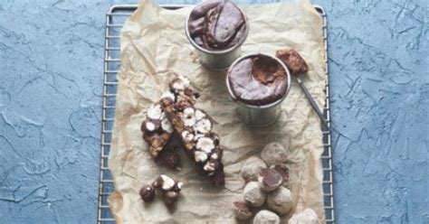 스트레스 한 방에 날리는 10가지 식품