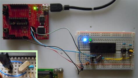 White Clouds Lpc1114 System Oscillator を試しました。