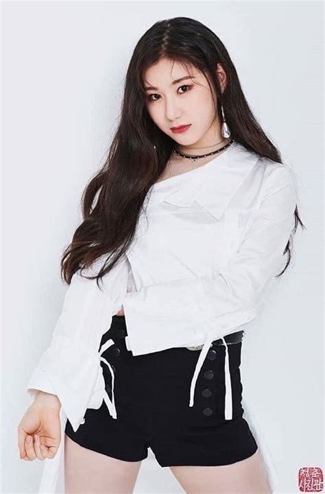 Pin De 𝒃𝒆𝒂~ En ɪᴛᴢʏ 있지 Belleza Asiática Chicas Kpop