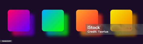 유리 형태 스타일의 투명 프레임 세트입니다 텍스트와 이미지를 위한 장소 배경 흐림 효과가 있는 밝은 네온 사각형 아이콘을 위한