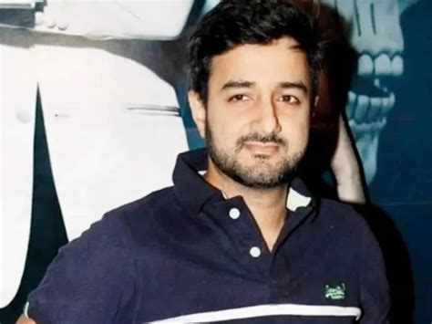Pathaan Director Siddharth Anand Signs A New Film For Mulk Producer At