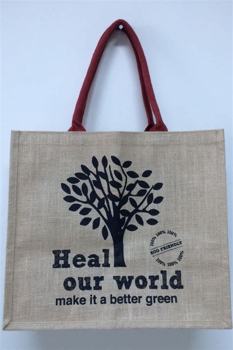 7 Bahan Tote Bag Yang Paling Banyak Digunakan