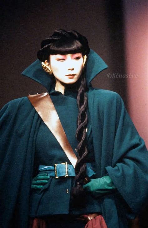 Sayoko Yamaguchi Kleidung