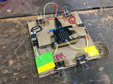 Microbit Relay Cardboard Circuits
