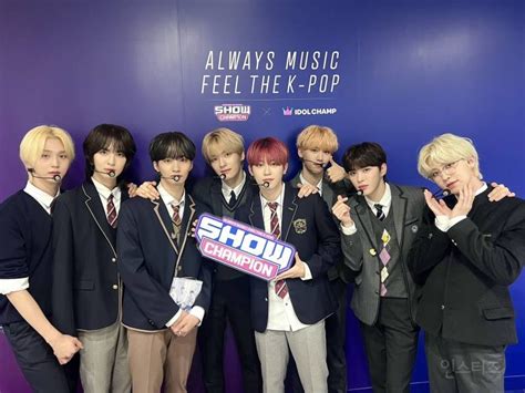 필승 공식이라는 남자아이돌 컨셉  인스티즈 Instiz 이슈 카테고리