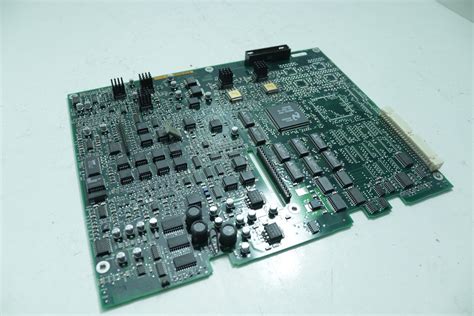 Tektronix Tds 430a Acquisition Board Q9a 0859 04 Cage 80009 Part2go