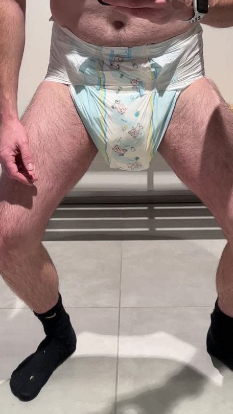 Pendulous Pampers Tumbex