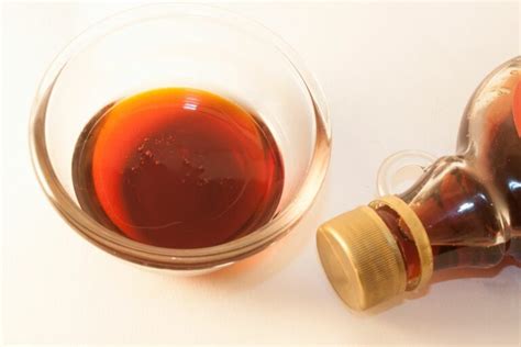 5 Best Maple Extract Substitute Options