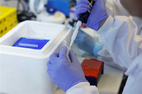 Εγκρίθηκε το πρώτο τεστ Dna που εντοπίζει την προδιάθεση για δεκάδες μορφές καρκίνου