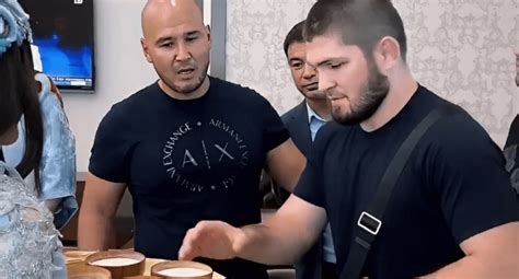 Хабиб Нурмагомедов прибыл в Актау ВИДЕО