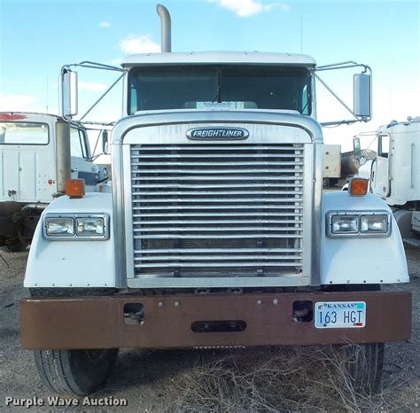 2007 Freightliner Fld120sd Semi Truck In Optima Ok Item Da7638 Sold