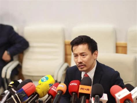 О Батнайрамдал Боловсролын зээлийн сантай холбоотой 1600 гаруй хүнийг шалгаж мэдүүлэг авч