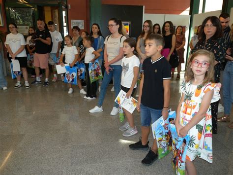 Наградиха победителите в областния етап от Международния конкурс за детска рисунка „С очите си