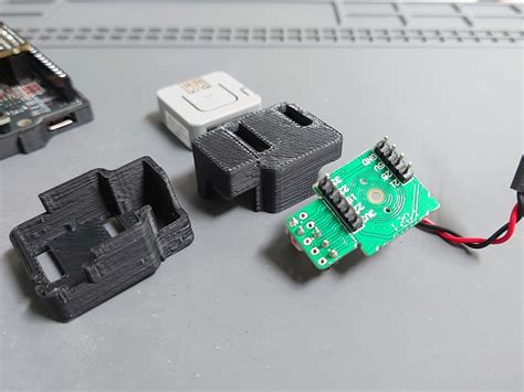 diyer spresense の i2c スレーブ化で使う atom mate 用のケースを作ってみた