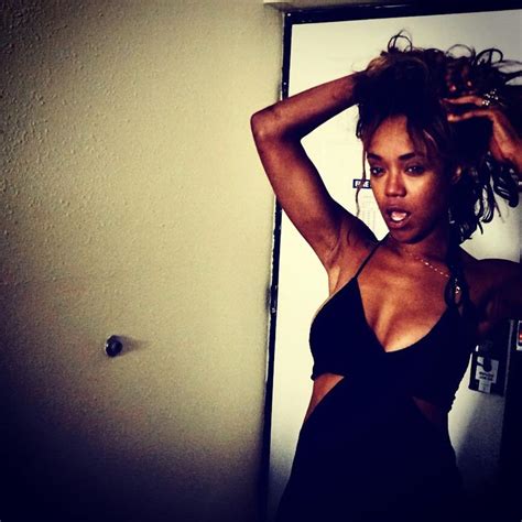 Wwe Alicia Fox Nude And Sexy Photos Scandal Planet