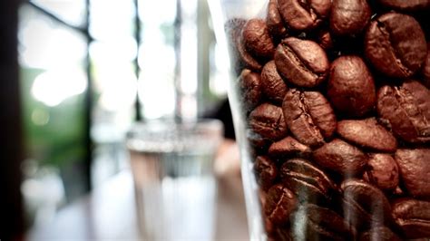 카페와 레스토랑 분위기 카페 테이블에 내부 커피 원두와 명확한 유리 장식 갈색에 대한 스톡 사진 및 기타 이미지 갈색 검은색 고풍스런 Istock