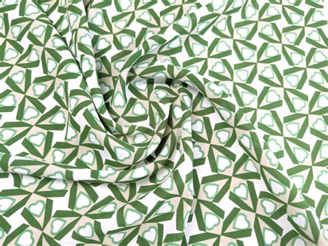 Тканина Шифон софт Грейс двокольорові серця зелений з білим пог м а33 2311034 д4 цв1