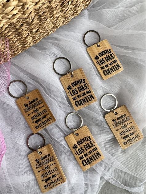 Pack De 2 Llaveros Con Mensajes Uvimark® Calcomanías Personalizadas