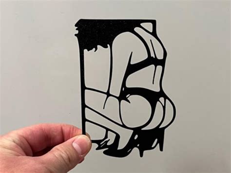 Woman Sexy In The Frame By Artist D MakerWorld