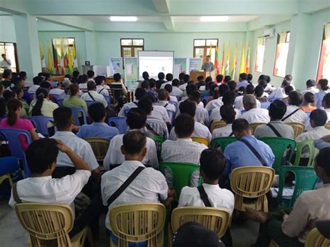 ဒဂုံမြို့သစ် အရှေ့ပိုင်း မြို့နယ်တွင် မြန်မာအီလက်ထရောနစ် မဲပေးစက် Mevm ဖြင့် လက်တွေ့စမ်းသပ