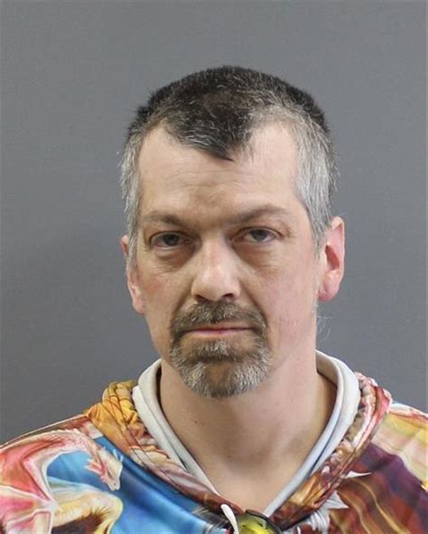 Robert Garcia Violent Or Sex Offender In Gary In In