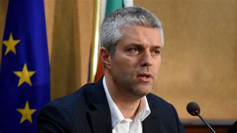 Кметът на Варна публикува документи че не участва в офшорки Съд и прокуратура Новини Бг