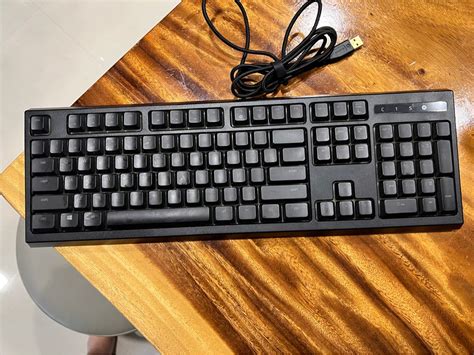 Razer Ornata Chroma Keyboard Computers And Tech Parts And Accessories Computer Keyboard On Carousell
