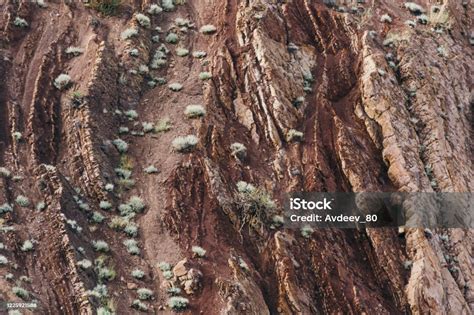 토양 침식 기후 변화 가뭄으로 인한 비옥한 땅과 목초지의 손실의 흔적이있는 점토 언덕 0명에 대한 스톡 사진 및 기타 이미지 0명 건조한 경관 Istock