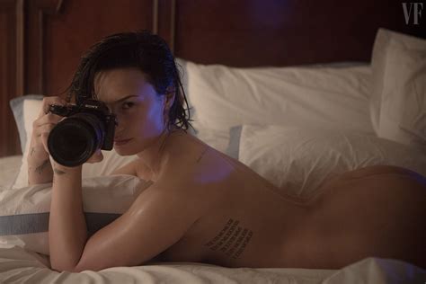 Naked Demi Lovato In Vanity Fair Naked Demi Lovato In Vanity Fair