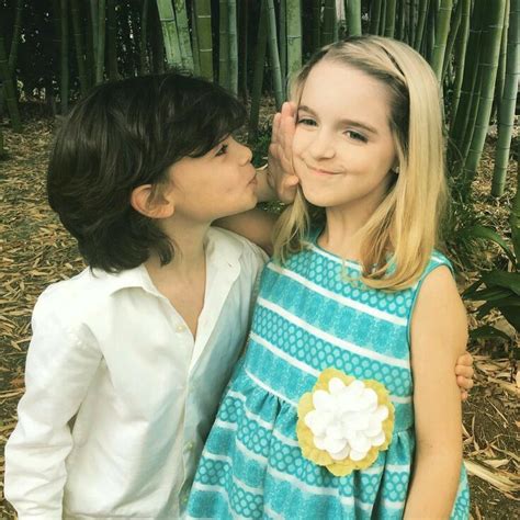 Pin By Princess Lex On Once Upon A Time Once Upon A Time Funny Ouat Cast Ouat