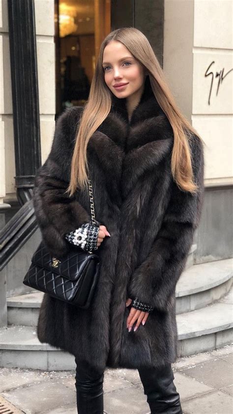 Long Hair And Sable Sable Fur Coat Fox Fur Coat Fur Coats Fur Coat Fashion Fabulous Furs
