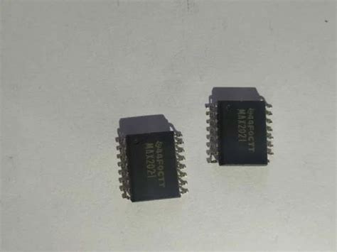 Black Max202i Ic Txrx Dual Rs232 5v 16 Soic At Best Price In Mumbai Id 20272910397