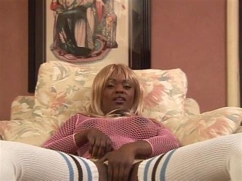 Coco Pink Has A Ratchet Hole Legend