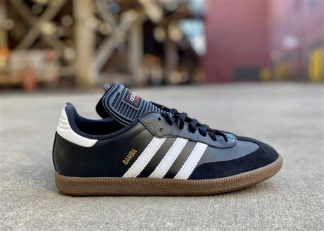 Adidas Samba Classic Review Soleracks