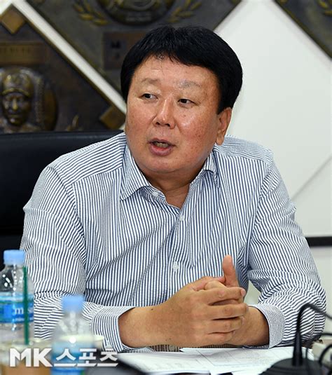 선동열 감독 `2018 아시안게임 야구 엔트리 최종 회의` Mk포토 Mk스포츠