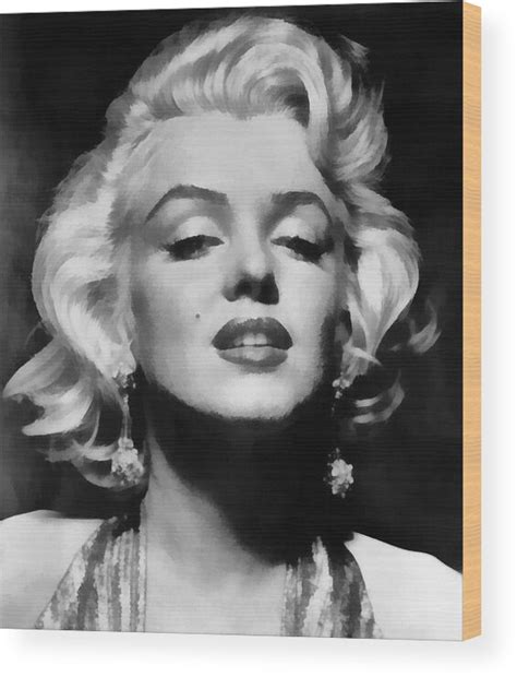 Marilyn Monroe Black And White Face