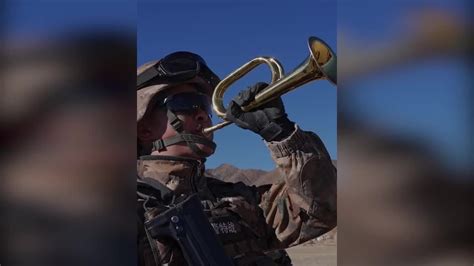 武警特战队员入队震撼宣誓凤凰网视频凤凰网