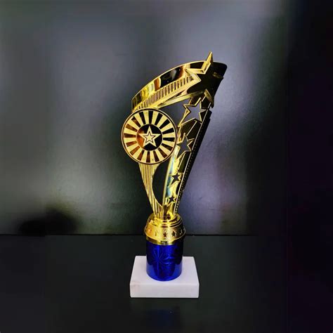 Star Sail Column Trophy Woolfs Trophies And Engravers