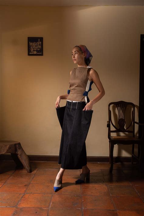 Apron Top Square Skirt By Bagasáo