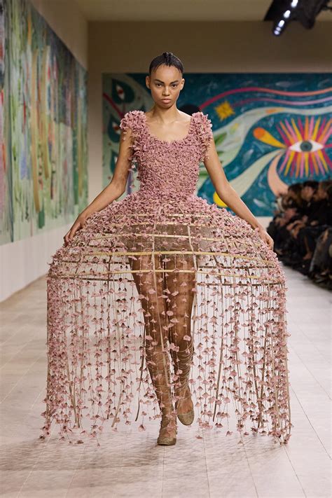 Spring Summer 2025 Haute Couture Show Womens Fashion Fashion