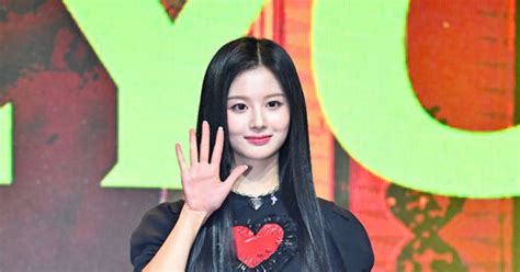 엔믹스 설윤 눈부신 센터미모 [사진]