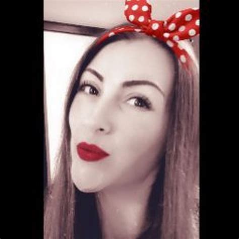 Leanne Moore Youtube